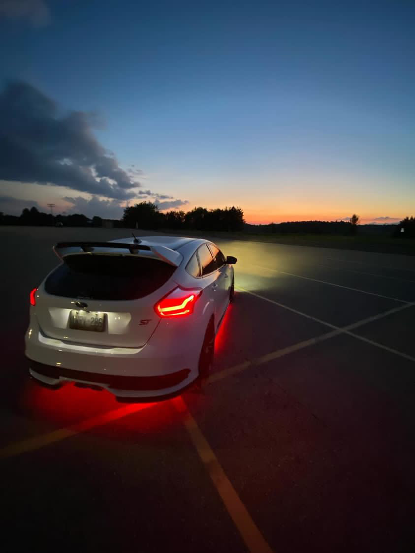 LED Car Underglow Kit UK - Ambient Car Vibes